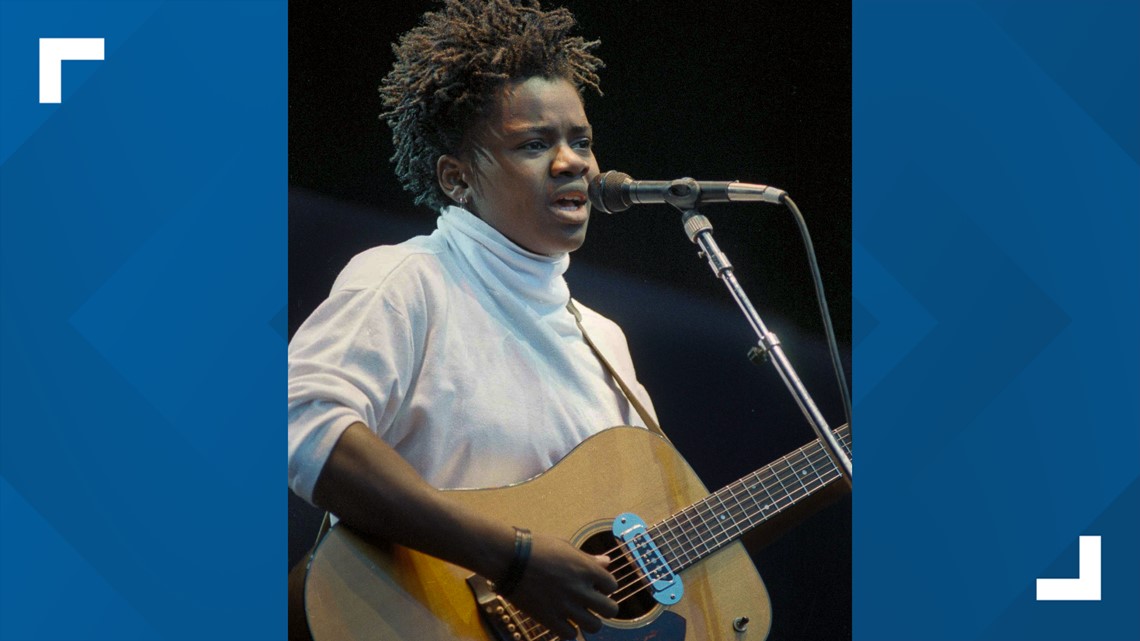 Tracy Chapman's 'Fast Car' wins CMA Award 35 years after debut | wfaa.com