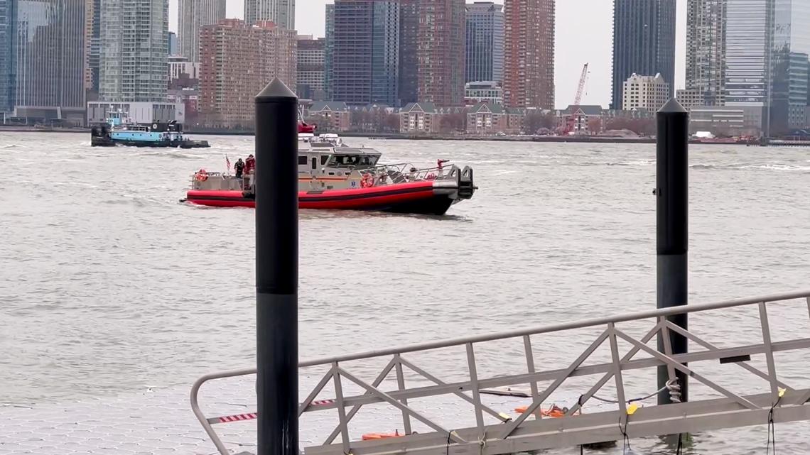 FAA grounds NY tour company after fatal helicopter crash | wfaa.com