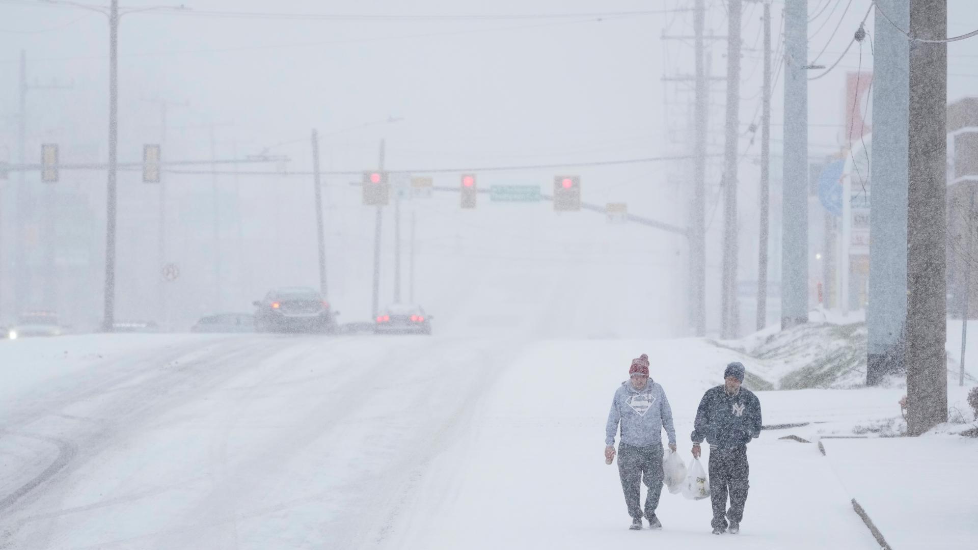 More than 1 million without power as winter storm drops snow and ice ...