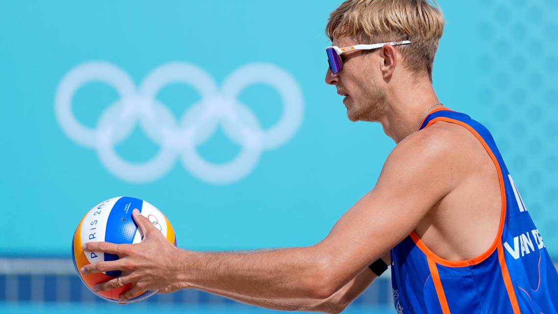 Volleyball player convicted of rape booed before losing 1st match ...