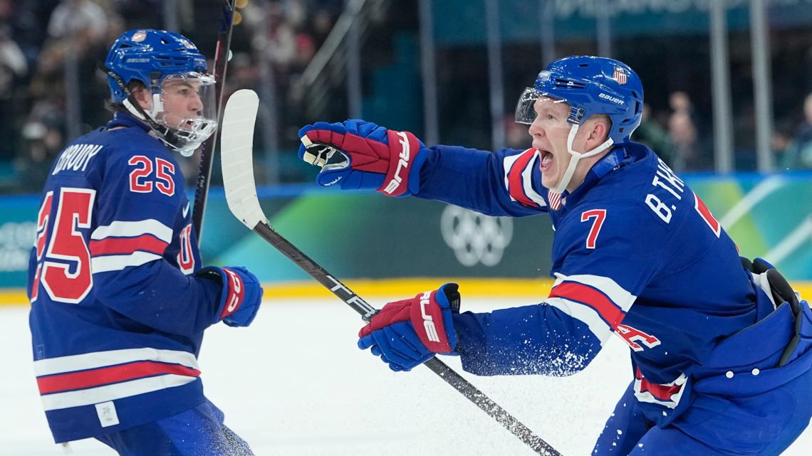 UT-Arlington offers employee buyouts amid federal funding cuts ...