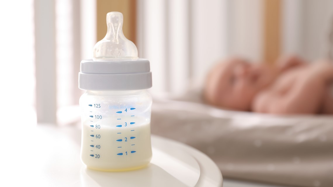 Abbott Labs recalls more baby formula after bottle cap defect | wfaa.com