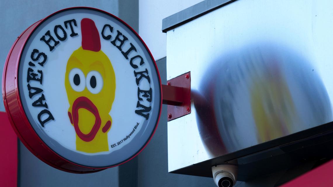 Dave's Hot Chicken giving free sandwiches for Drake's birthday | wfaa.com