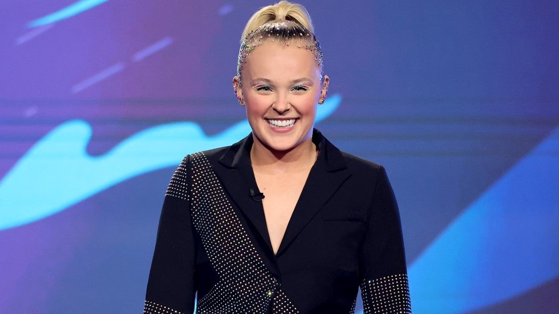JoJo Siwa Celebrates Two-Year Anniversary of Coming Out: 'I'm So Proud ...