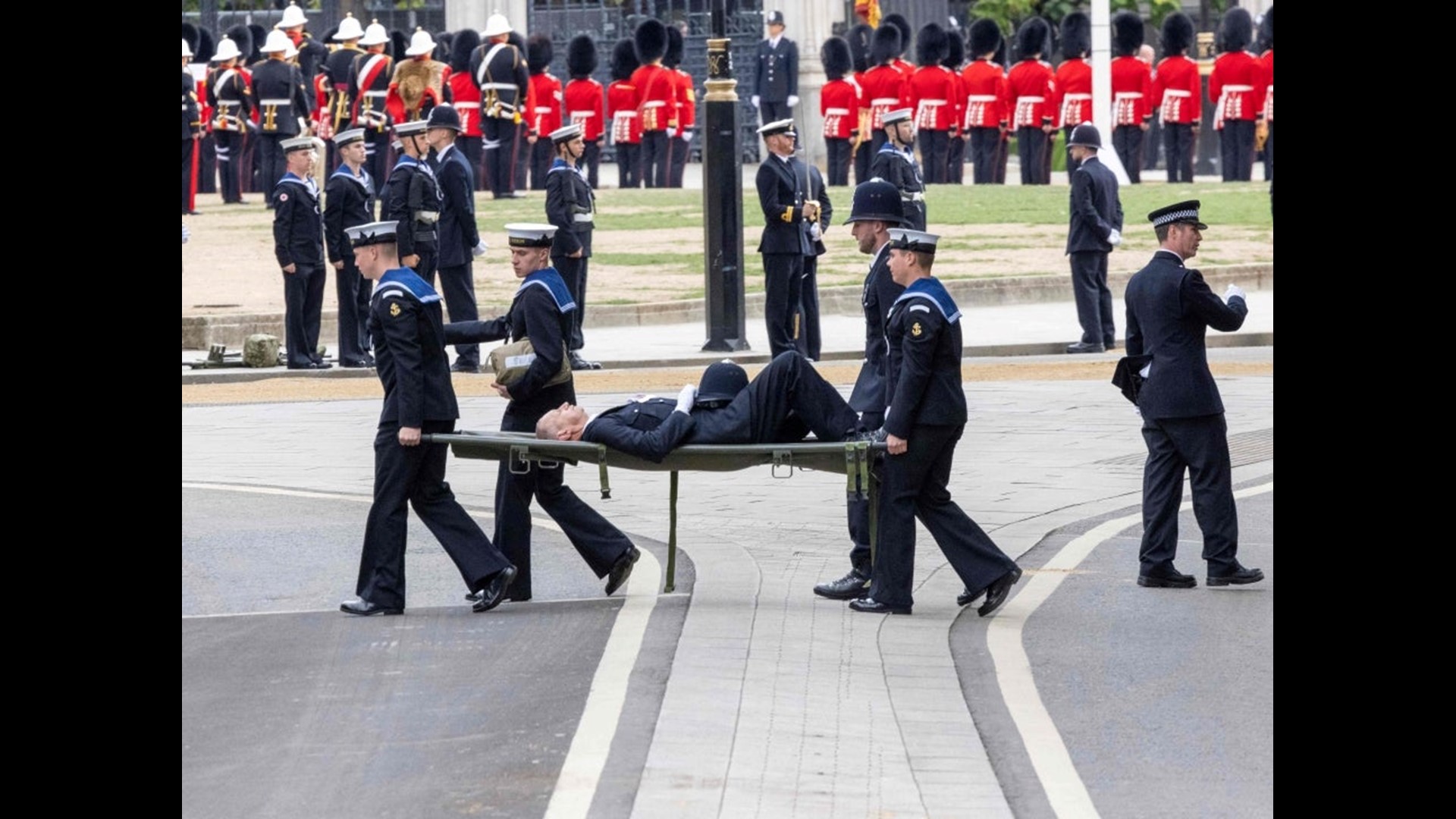 Police Officer Collapses During Queen Elizabeth II's Funeral, Is ...