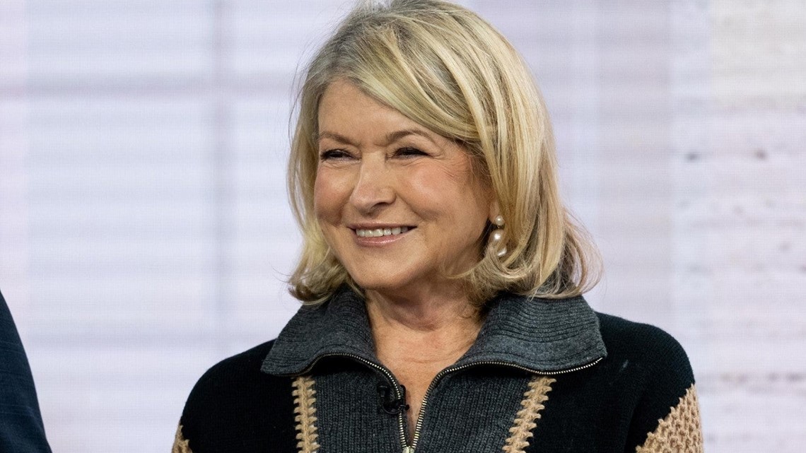 Martha Stewart Is Radiant in 'Unfiltered' Selfies: 'No Face Lift ...