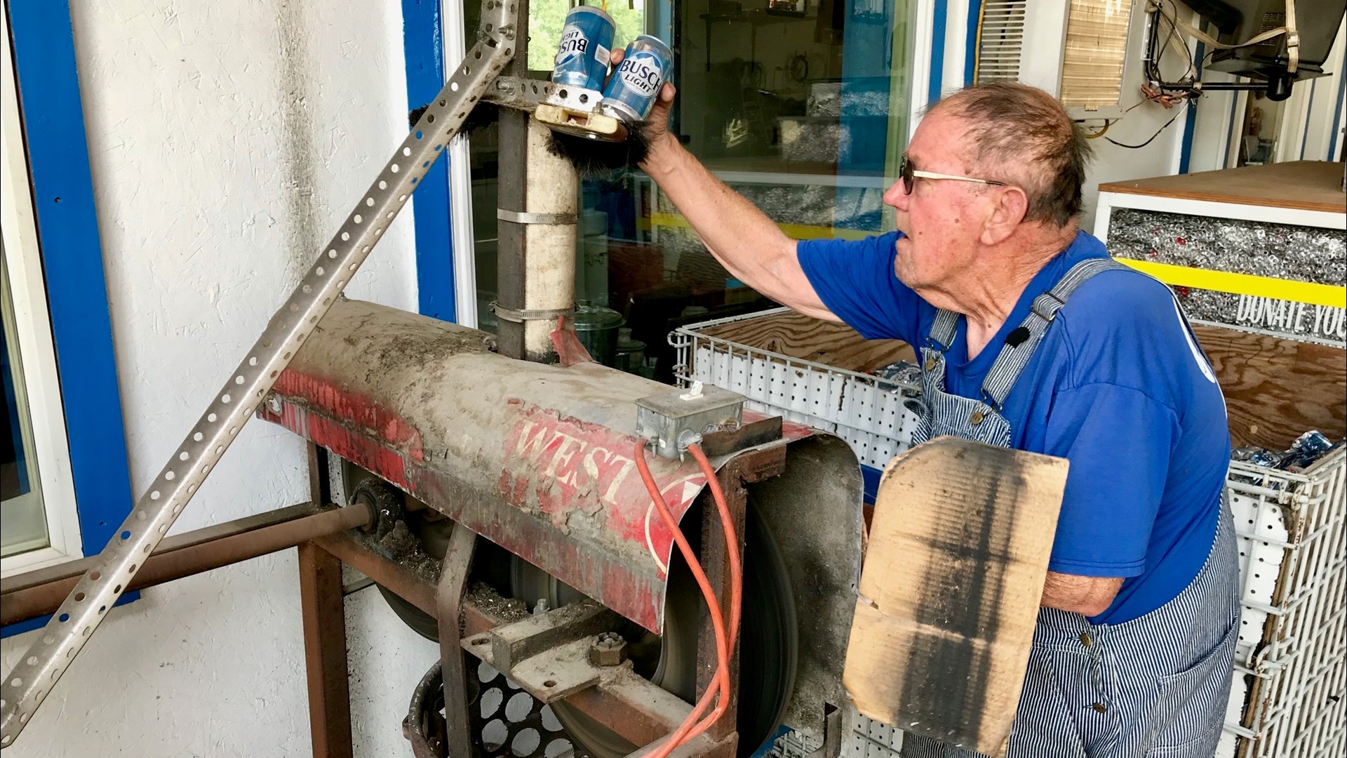 Life spent cleaning town: Man collects 3 million pop tabs | wfaa.com