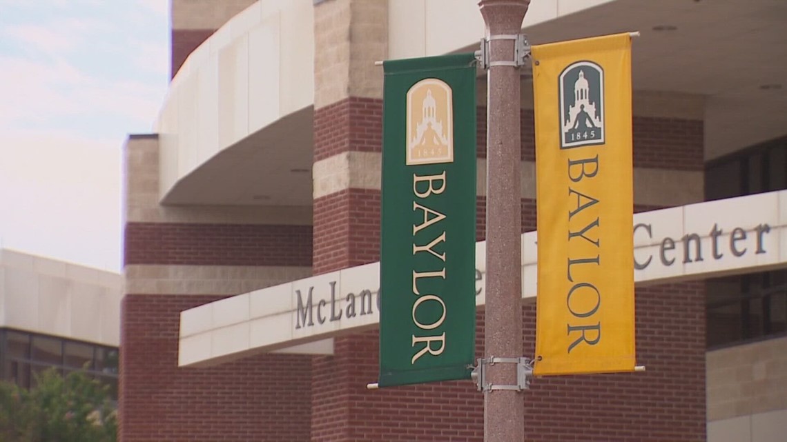 SMU running backs coach Khenon Hall joins Baylor | wfaa.com