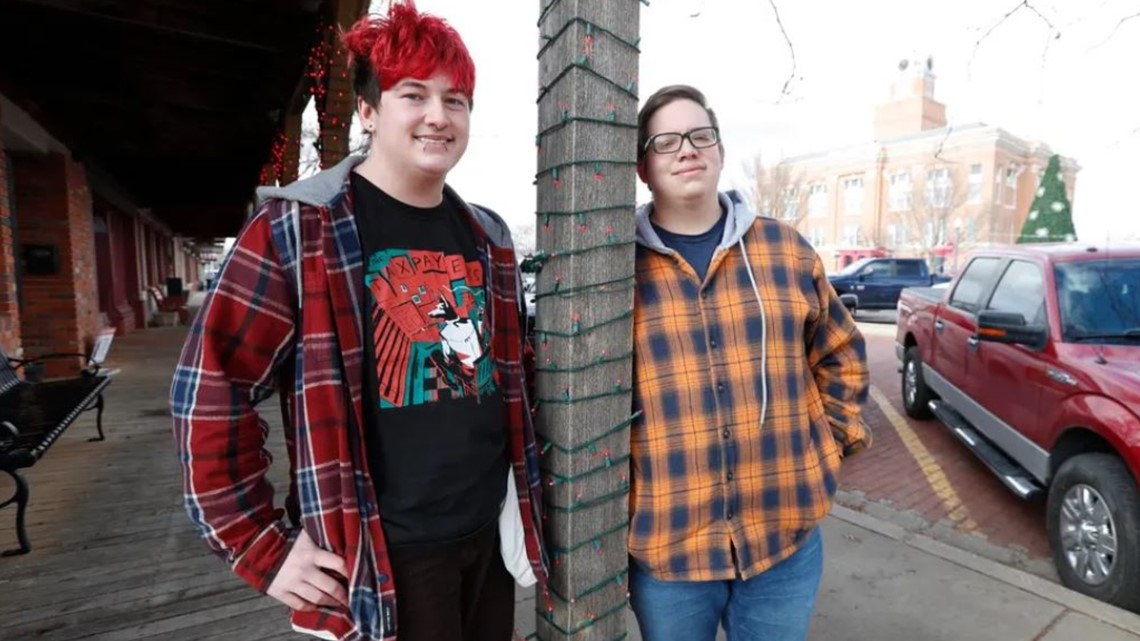 How plans for a West Texas drag show turned into a war over the First ...