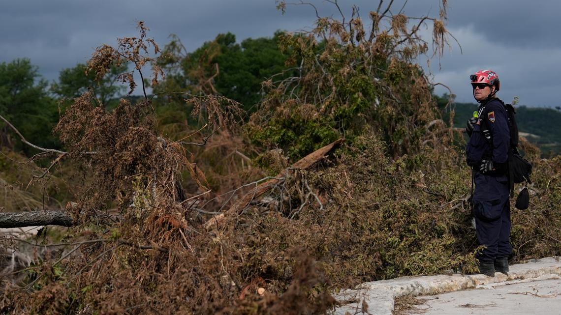 Texas flooding updates: Searches continue in Kerrville, death toll at ...
