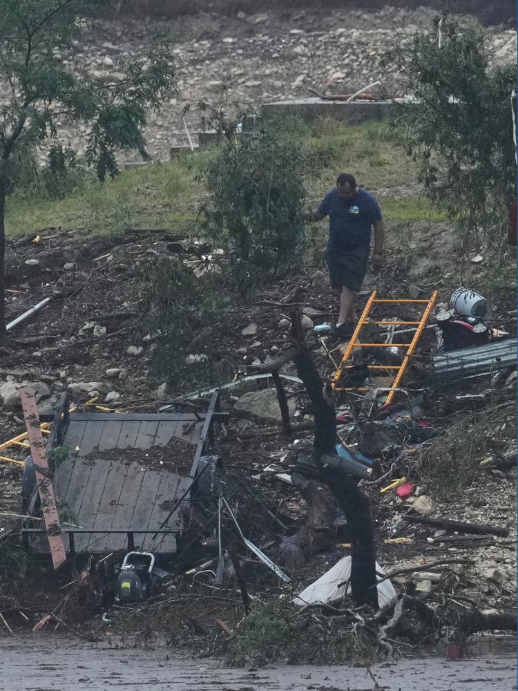 Kerrville flooding updates: Latest on unfolding July 4th severe weather ...