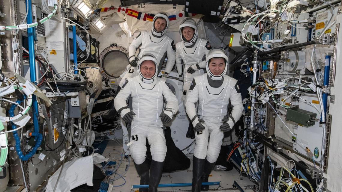 NASA astronauts splash down off San Diego coast after early ISS return ...