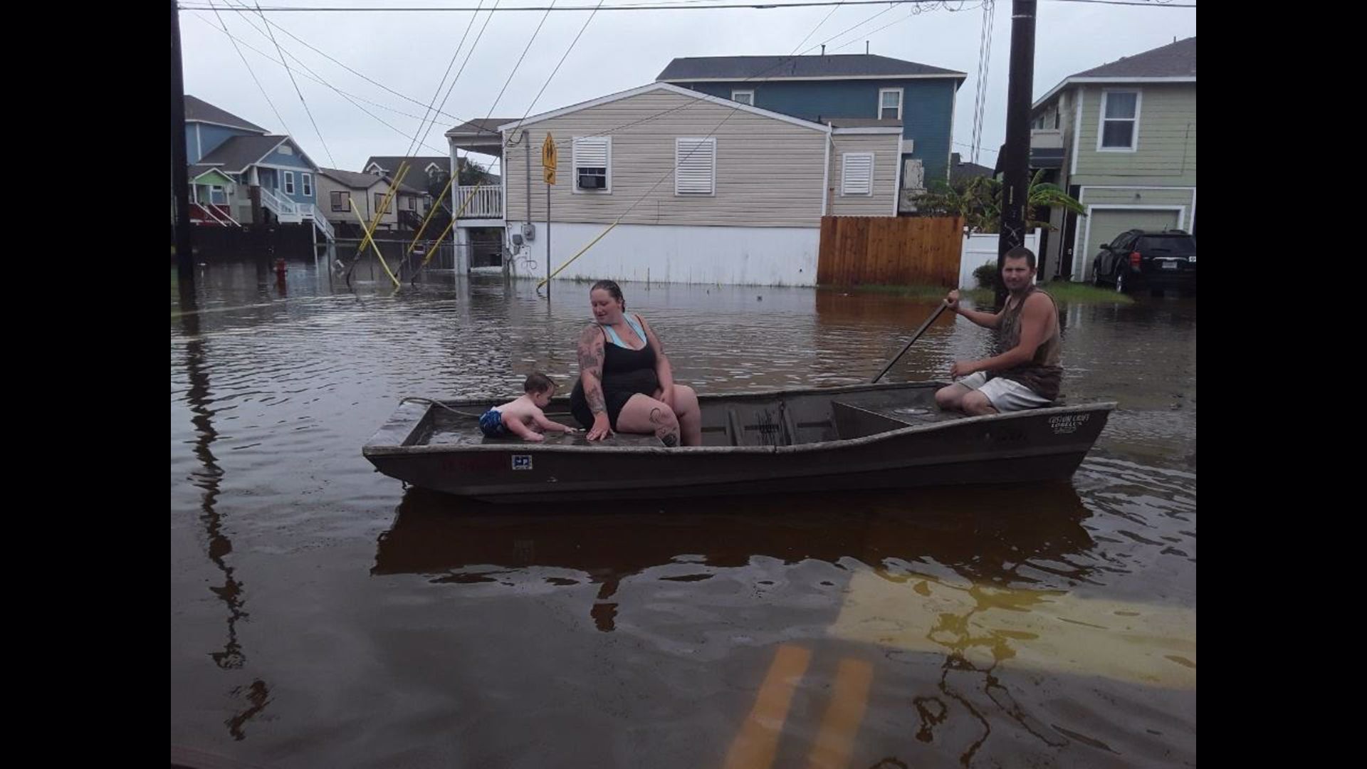 Tropical Storm Beta: Street flooding in Houston area | wfaa.com