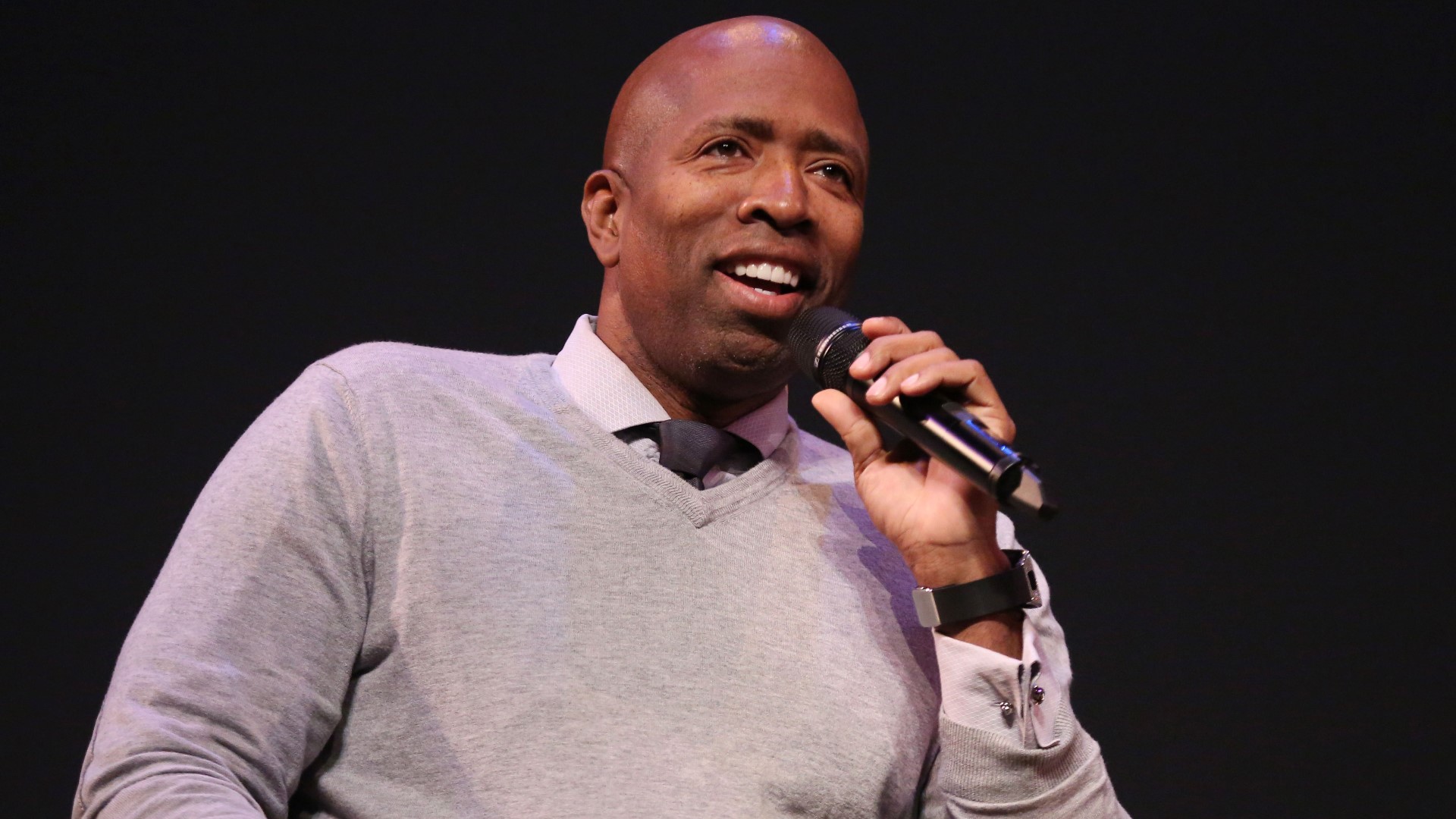 Kenny Smith says Rockets talked about O.J. chase during Finals | wfaa.com