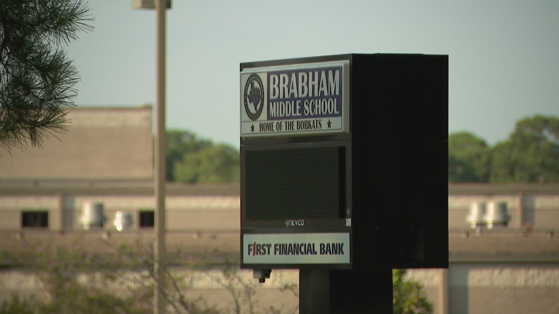 Willis ISD students left with blisters on hand after activity | wfaa.com