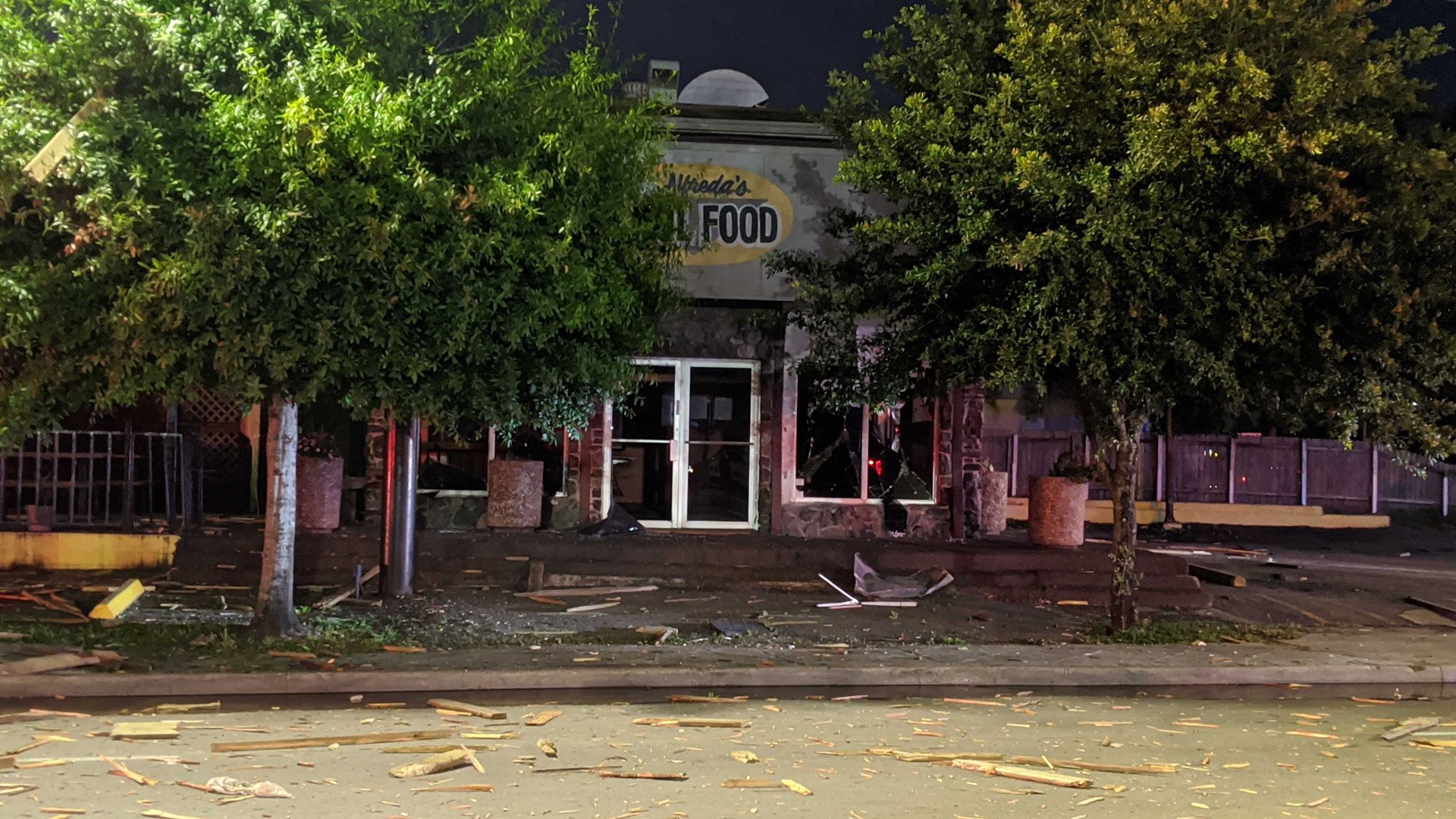 Explosion at Bar 5015 near Houston’s Museum District, Third Ward | wfaa.com