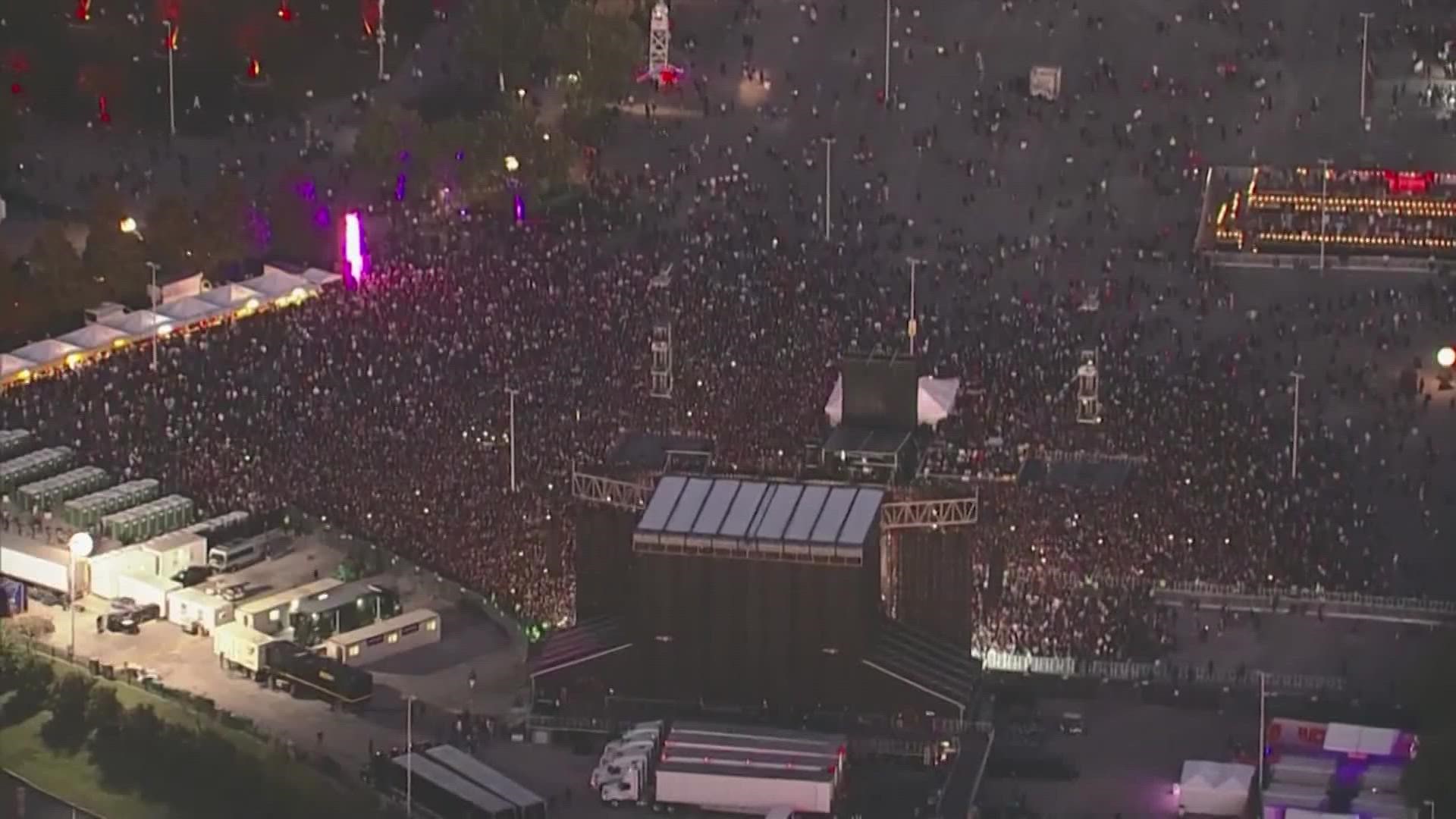 Astroworld timeline: How tragedy unfolded at Travis Scott concert ...