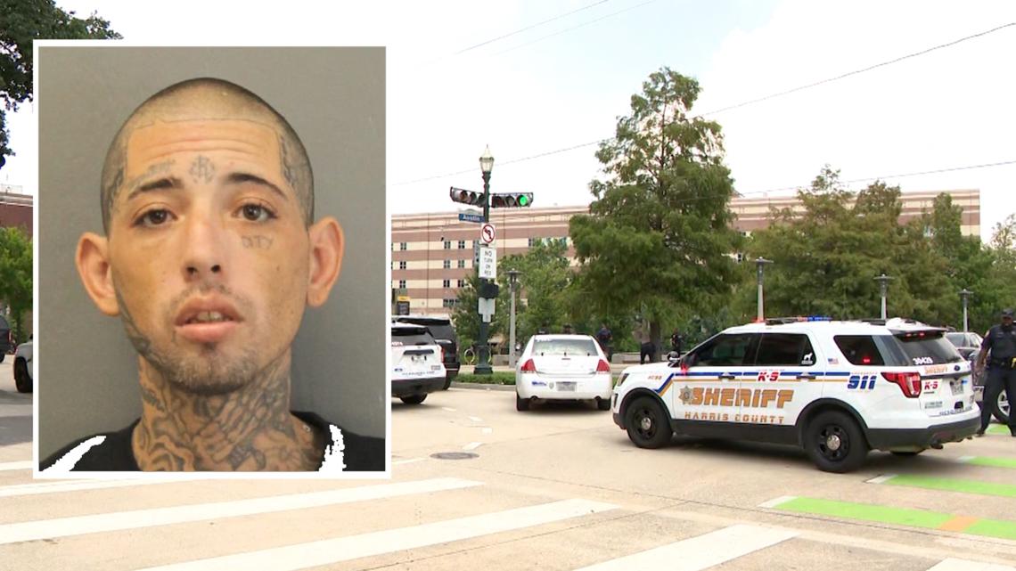 Texas authorities apprehend escaped inmate after 12-hour manhunt | wfaa.com