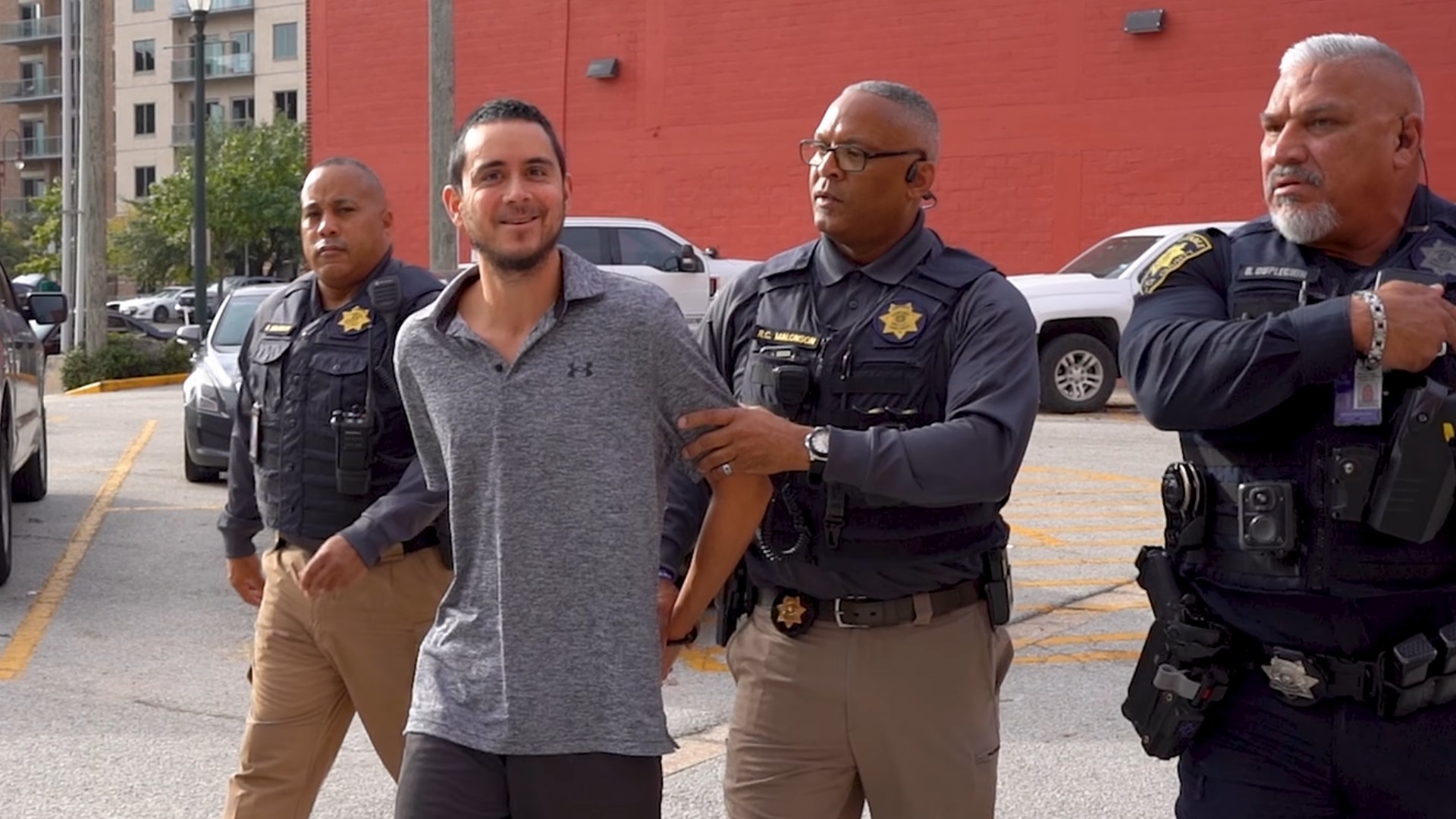 Man accused of stealing deeds for River Oaks and dad's properties ...