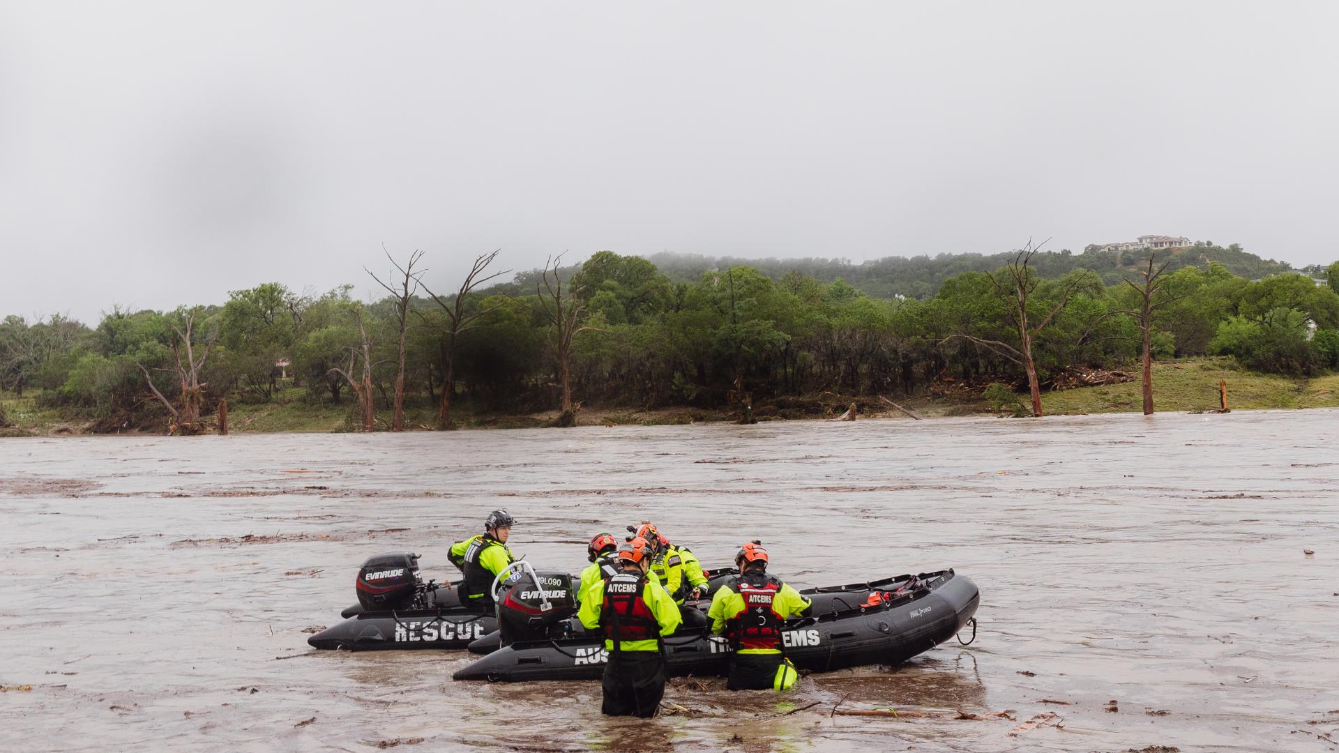 Lt. Gov. Dan Patrick says state will pay to put sirens along the ...