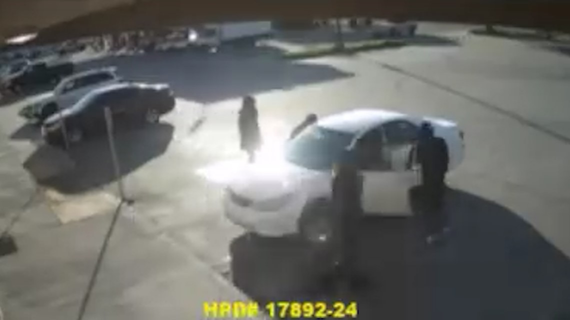 Armed carjacking caught on camera at NE Houston gas station | wfaa.com