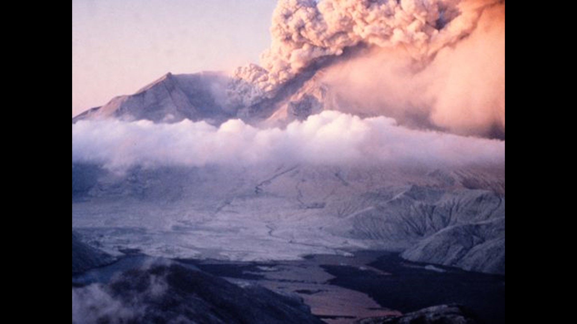 Mount St. Helens eruption: Never-before-published photos | wfaa.com