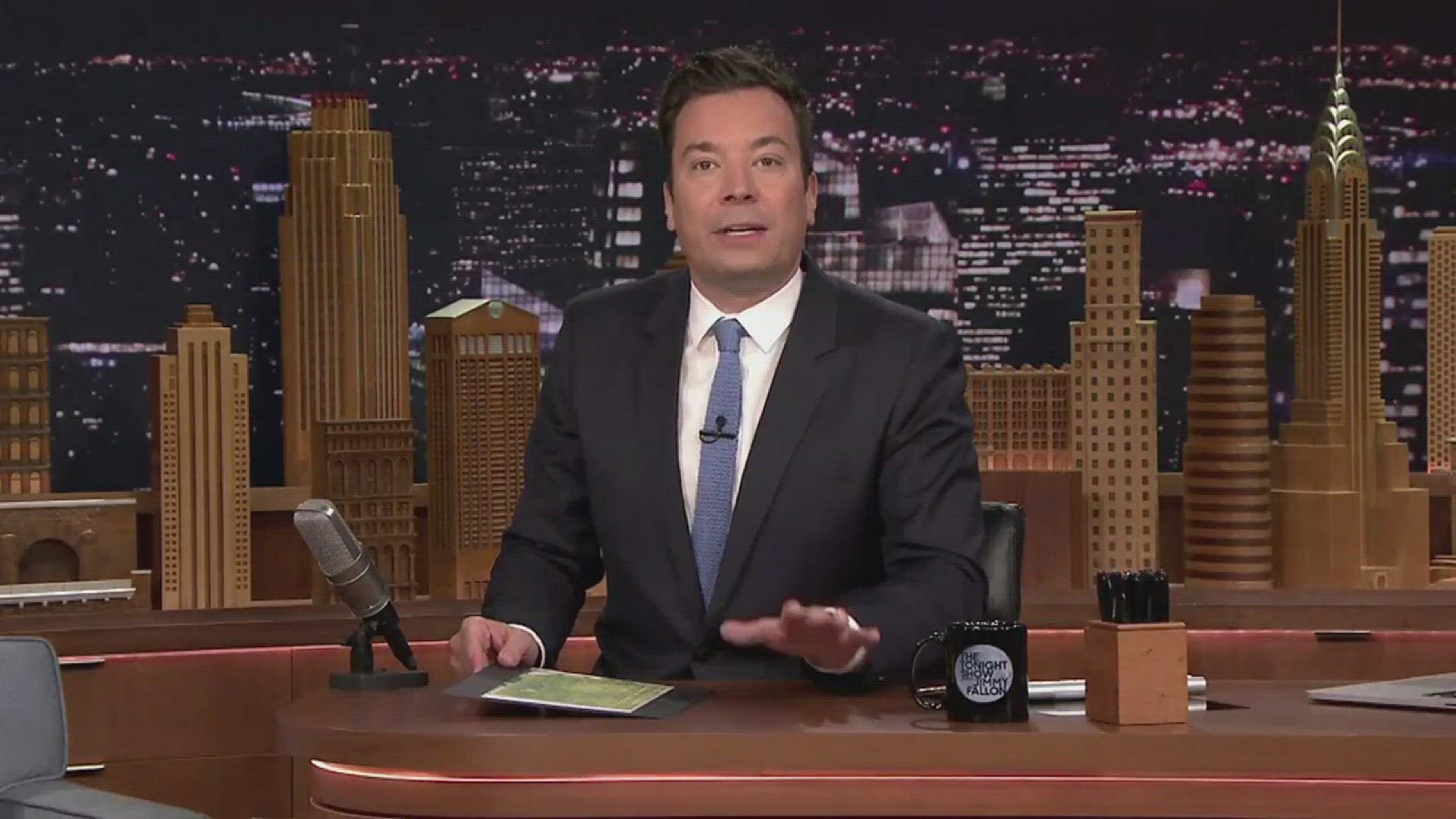 Fallon gives shout-out to Farmstead Corn Maze | wfaa.com