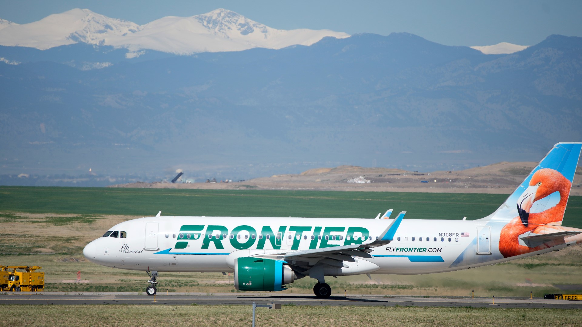 Frontier Airlines launches all-you-can-fly summer travel pass | wfaa.com