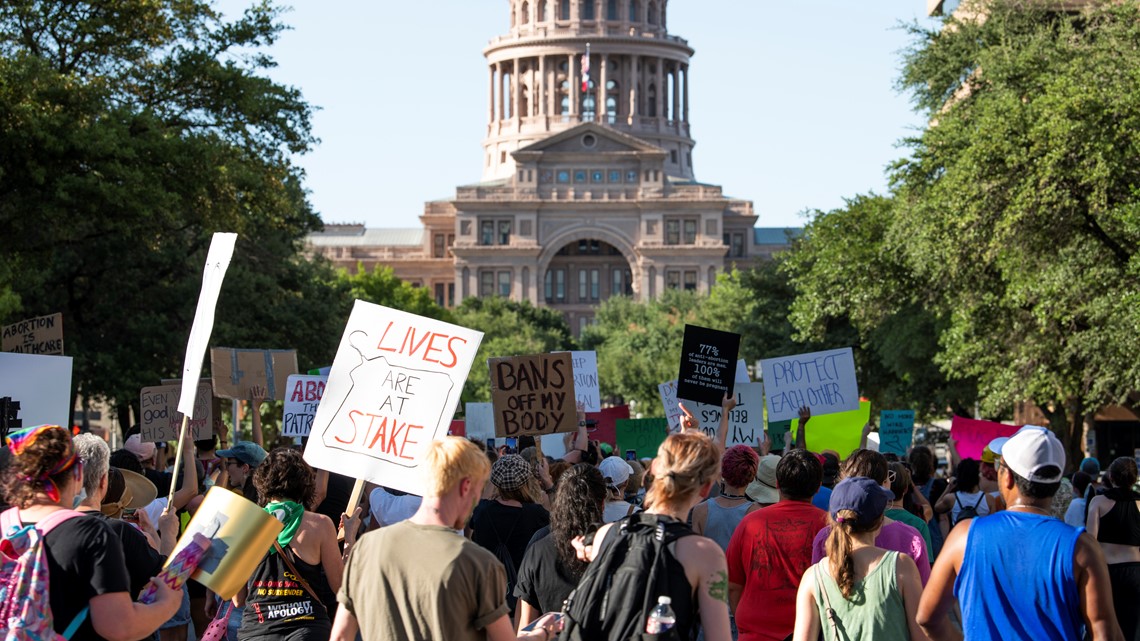 Some Texas Republicans open to abortion ban exceptions | wfaa.com