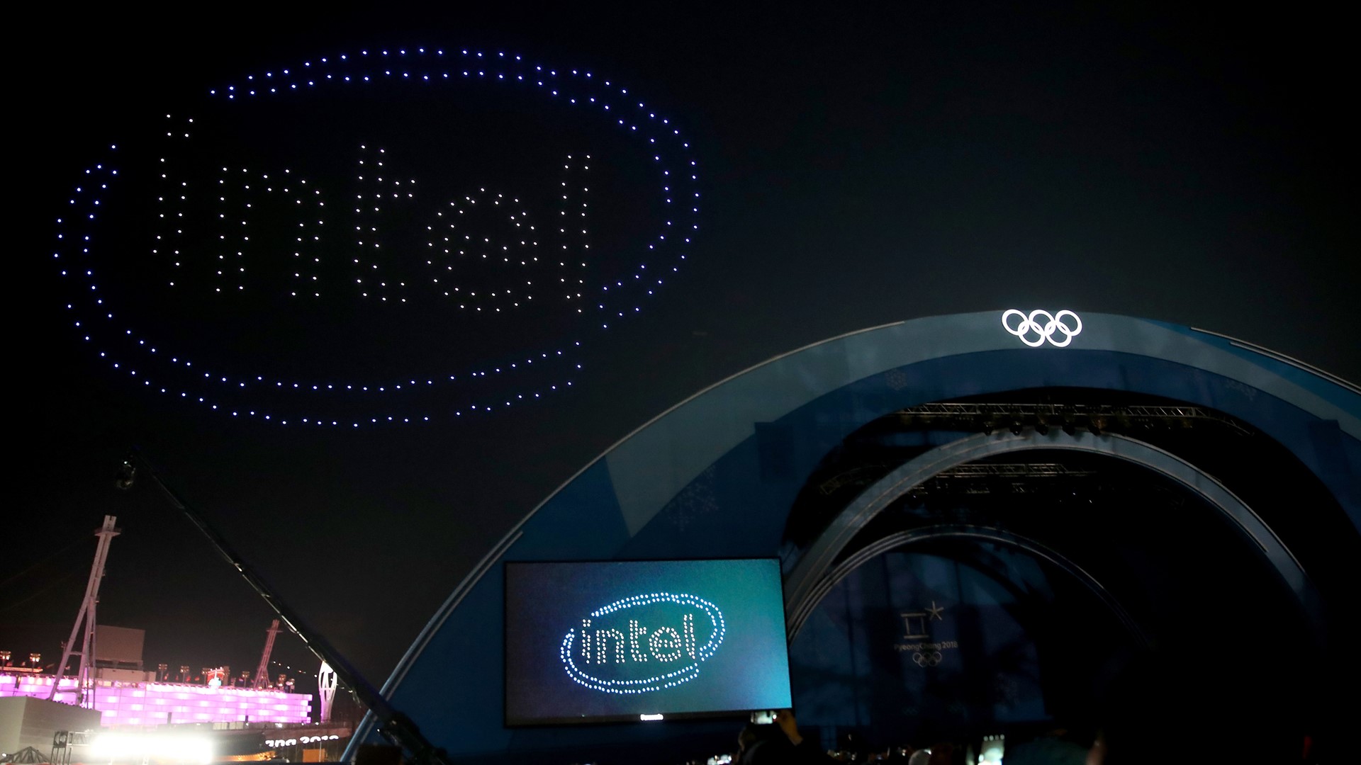Drones put on Olympic light show at PyeongChang medal ceremony | wfaa.com