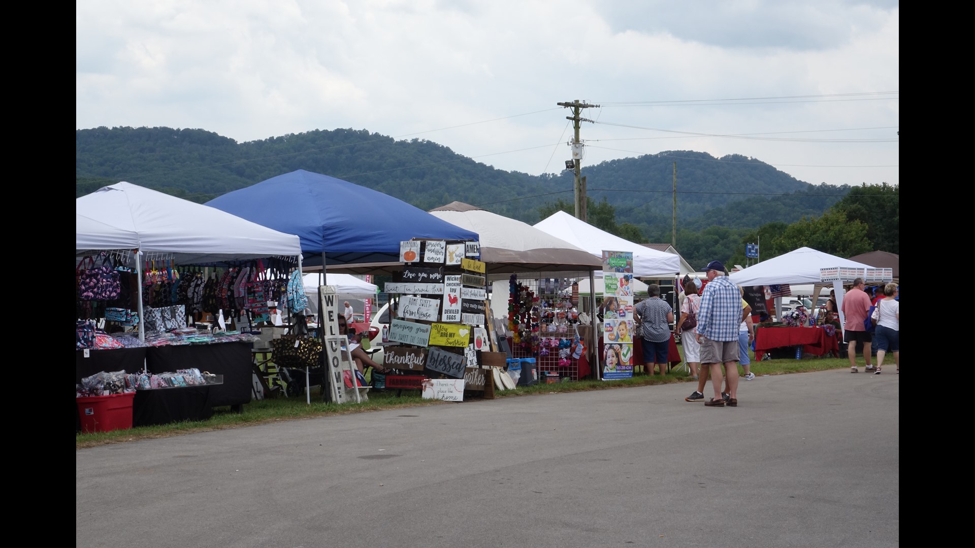 Maters, music and the infamous tomato wars at the annual Grainger ...