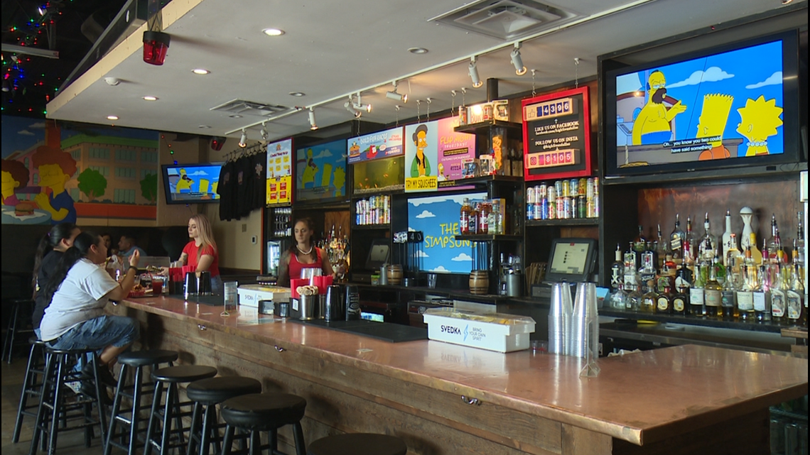 Take a look inside the new Simpsons pop-up bars in Dallas | wfaa.com