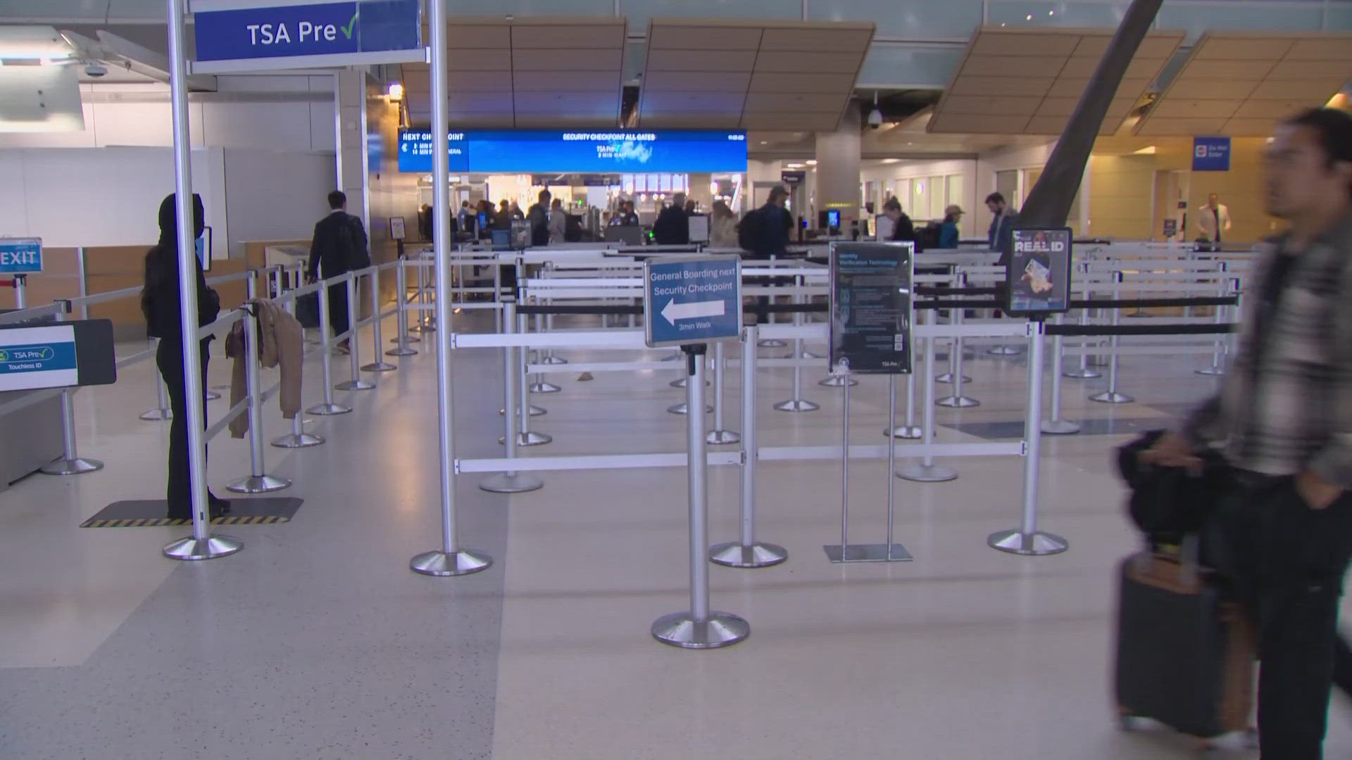 More than 1,000 flights canceled in North Texas ahead of winter storm ...