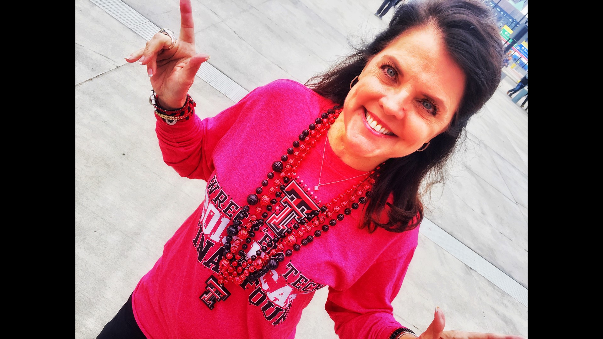 Final Four: WFAA's Mike Leslie gives updates as Texas Tech takes on ...