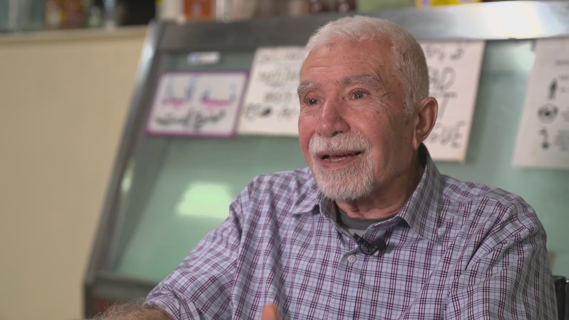 TikTok fame brings droves to Samad's Persian café in Dallas | wfaa.com