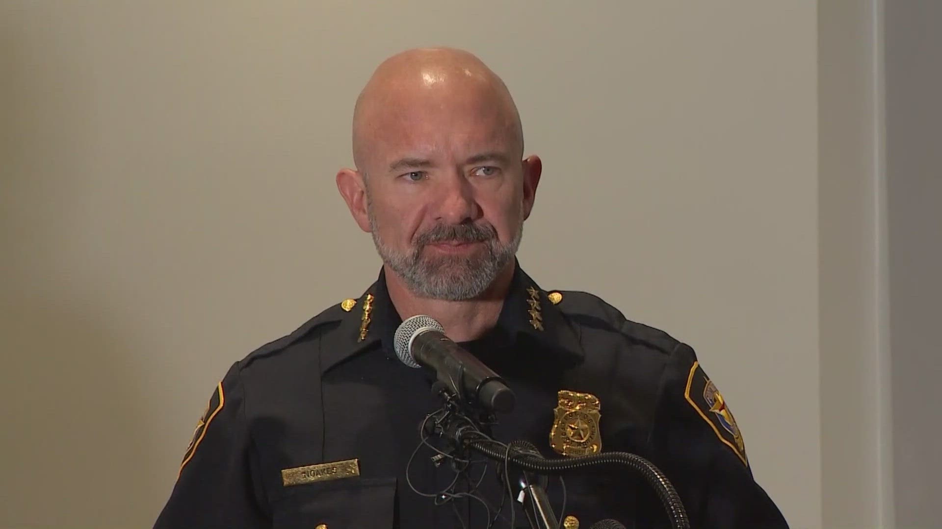 Fort Worth PD hold press conference explaining what happened at July ...