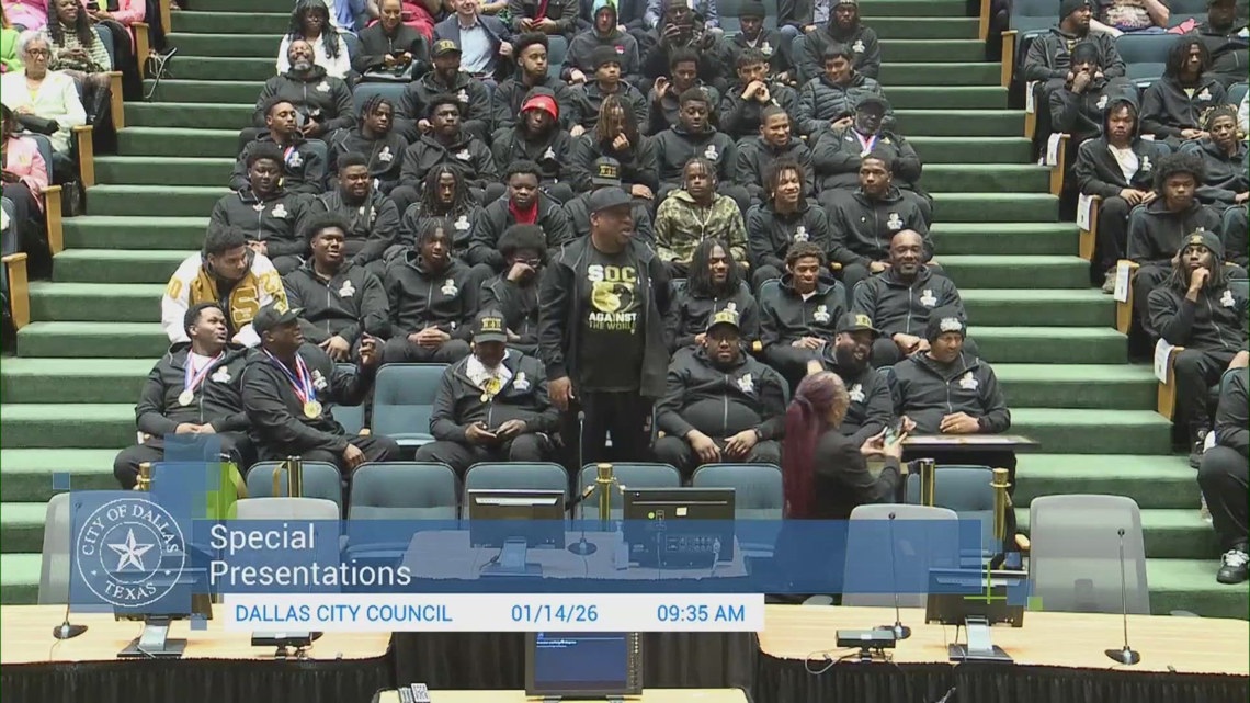 South Oak Cliff football team honored at Dallas City Hall | wfaa.com