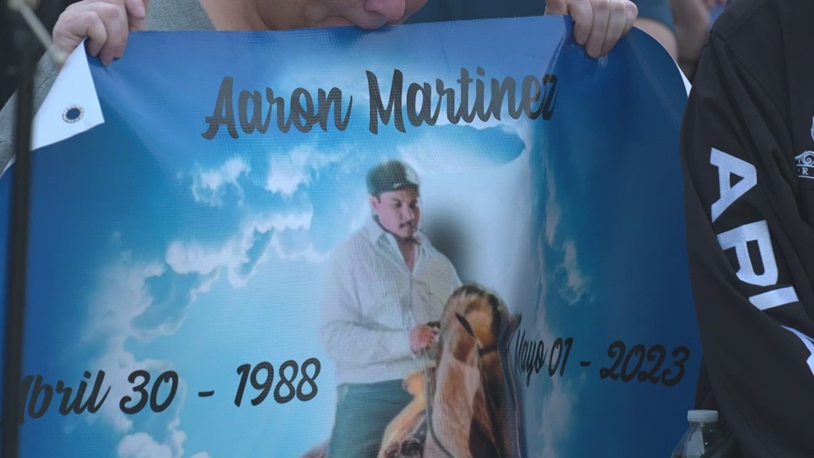 Texas man shot to death in his pickup; family wants more charges | wfaa.com