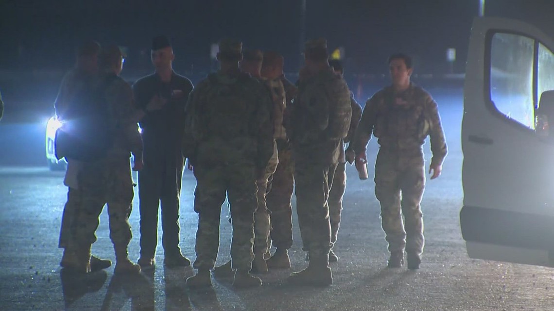 Abbott announces 'Texas Tactical Border Force' as Title 42 expires ...