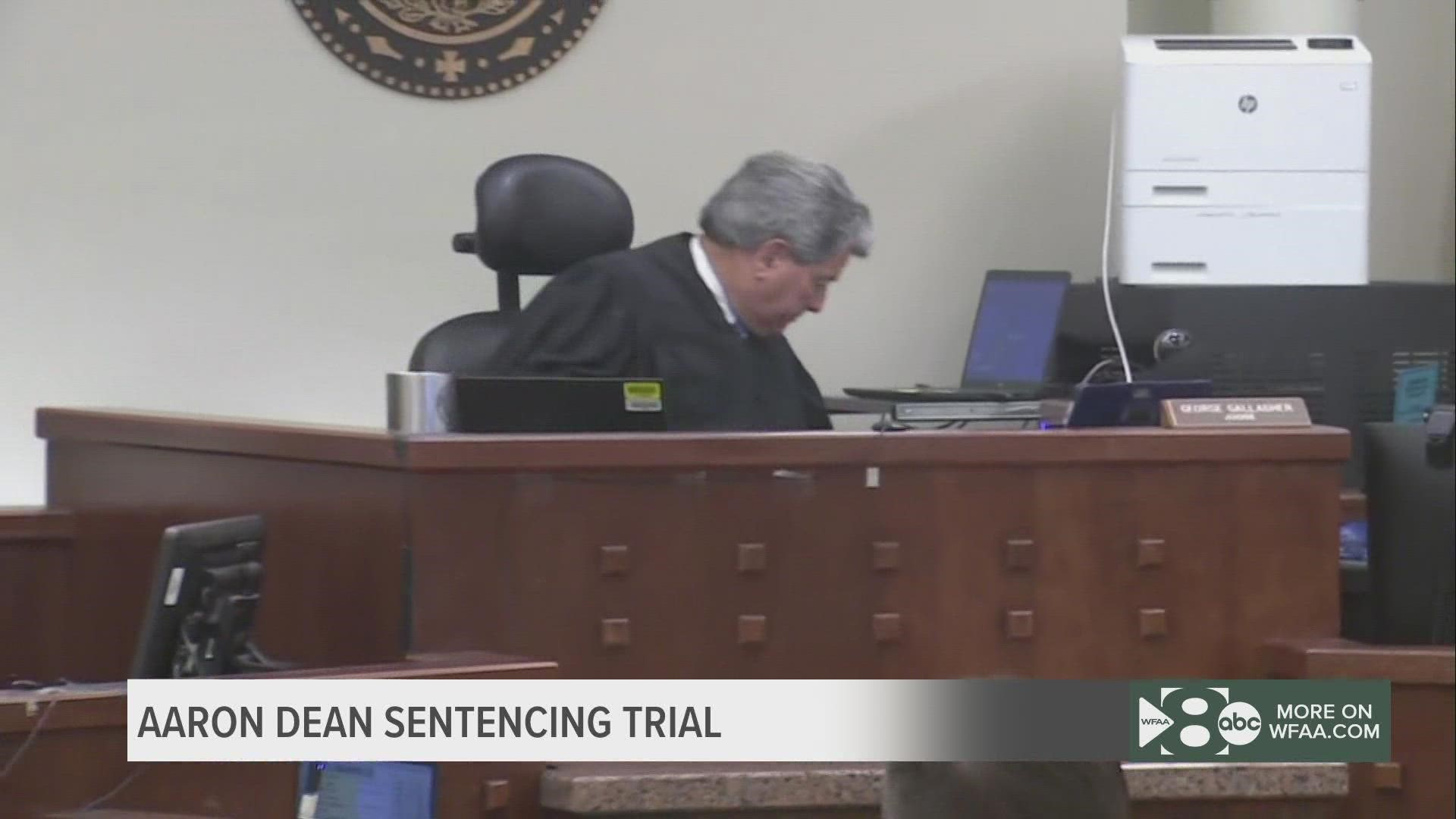 Aaron Dean trial: UTA classmate testifies about assault case | wfaa.com