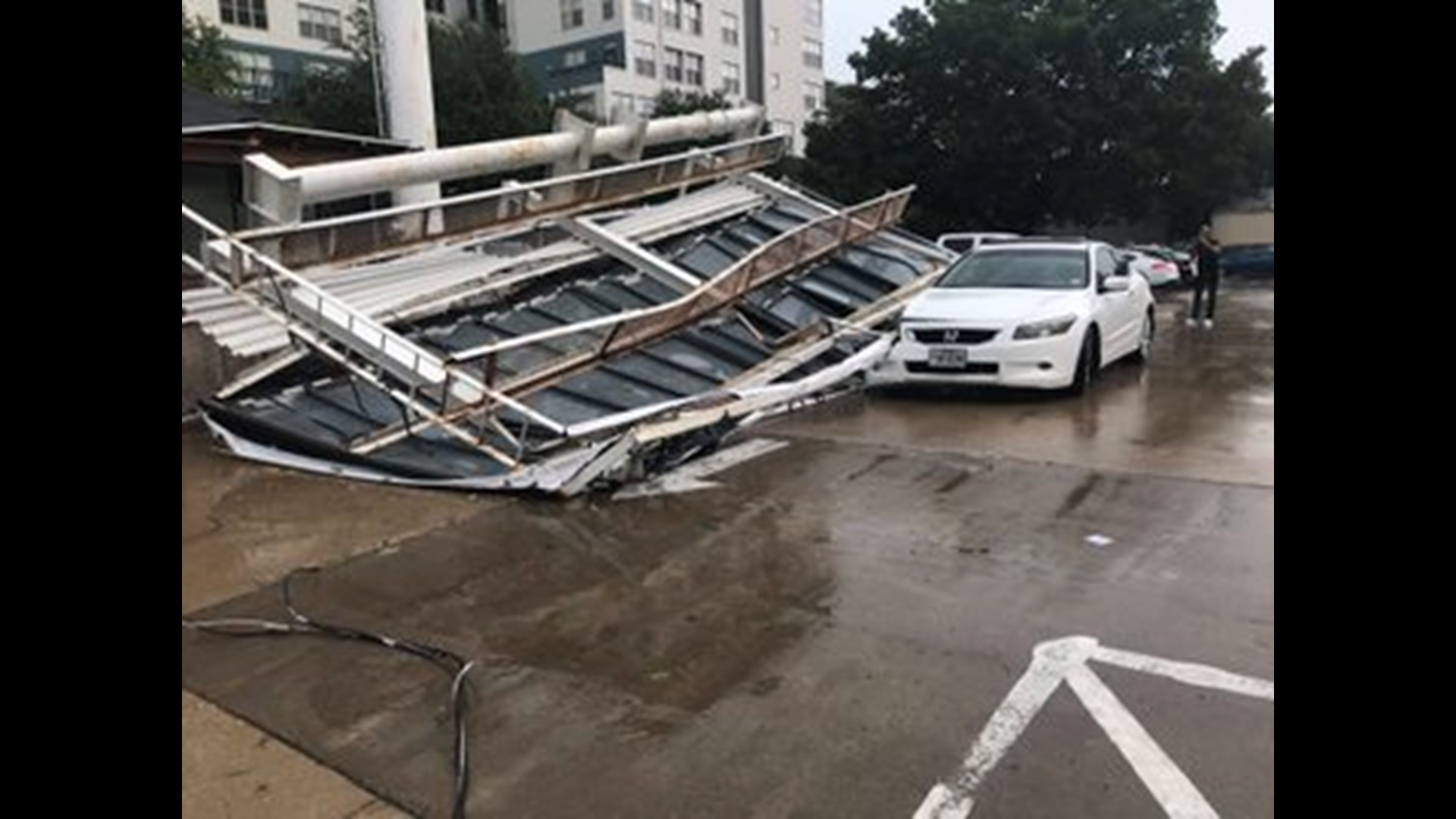 DFW weather: Storm damage, photos and videos, flight info, power outage ...