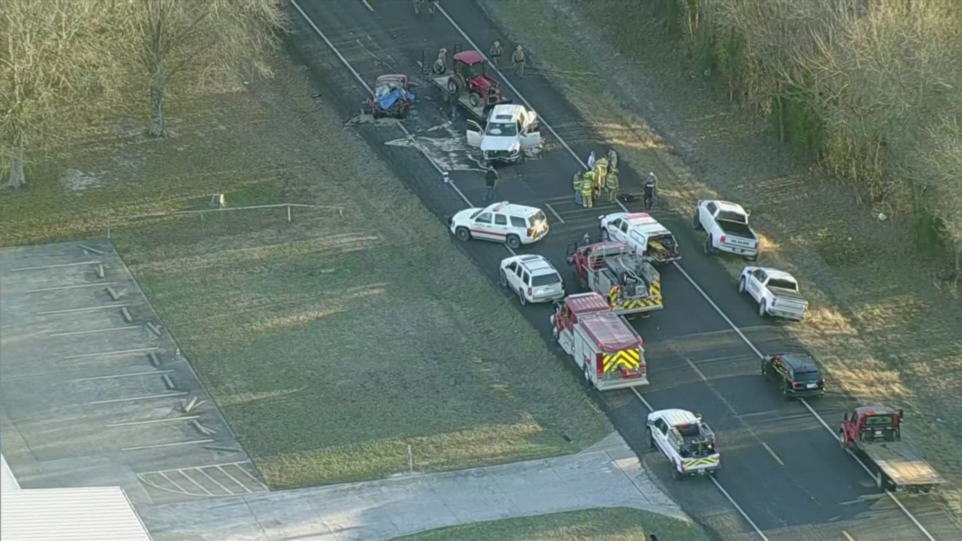 1 dead, 2 hospitalized in two-vehicle crash on North Texas highway ...
