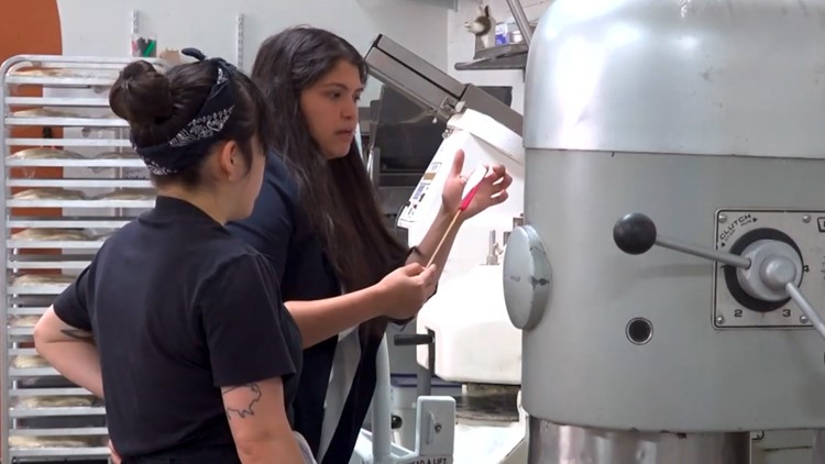 Local pastry chef finds her calling with Dallas' best bakery | wfaa.com