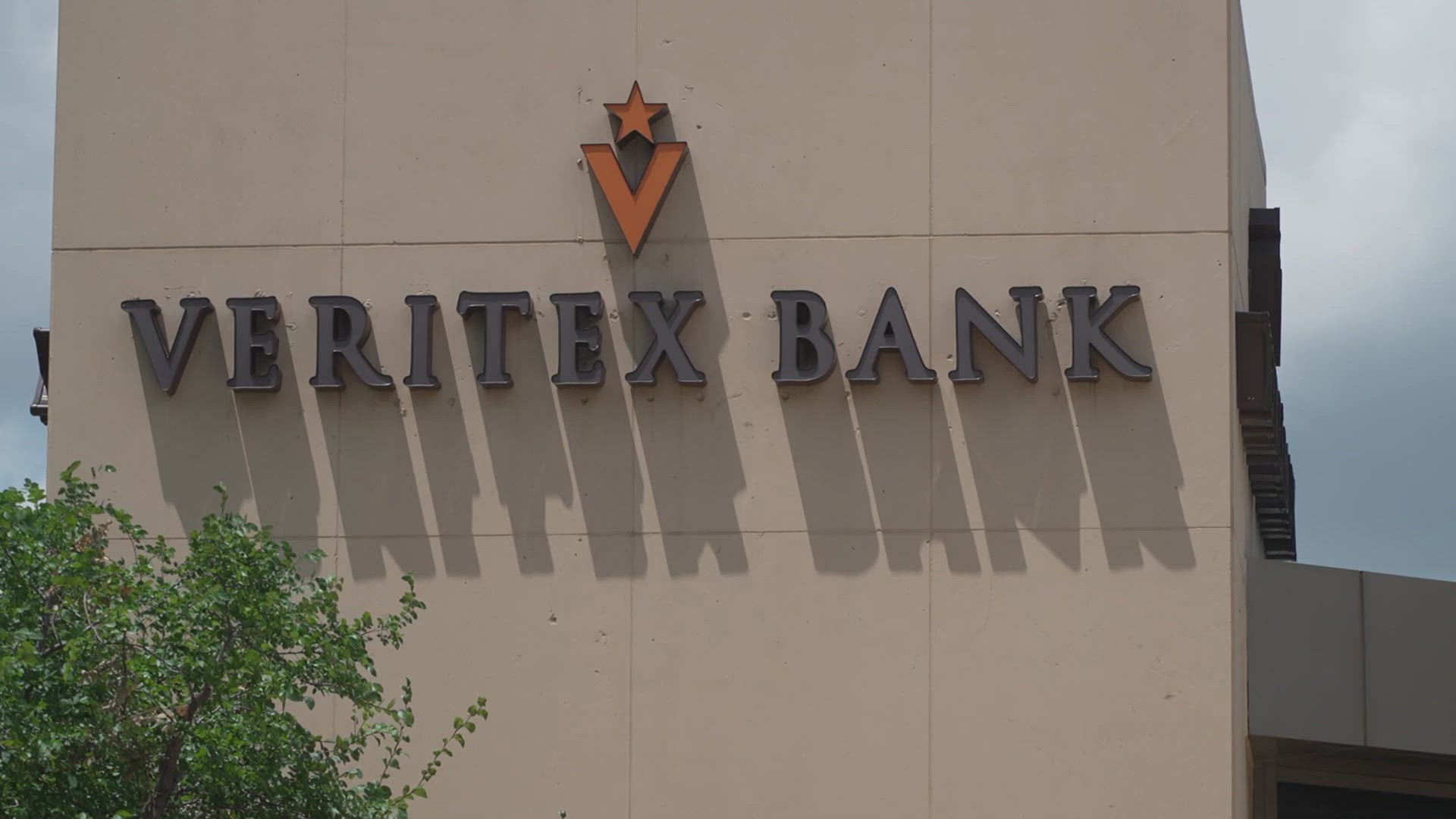 Dallas-based Veritex Community Bank agrees to $1.9B buyout | wfaa.com