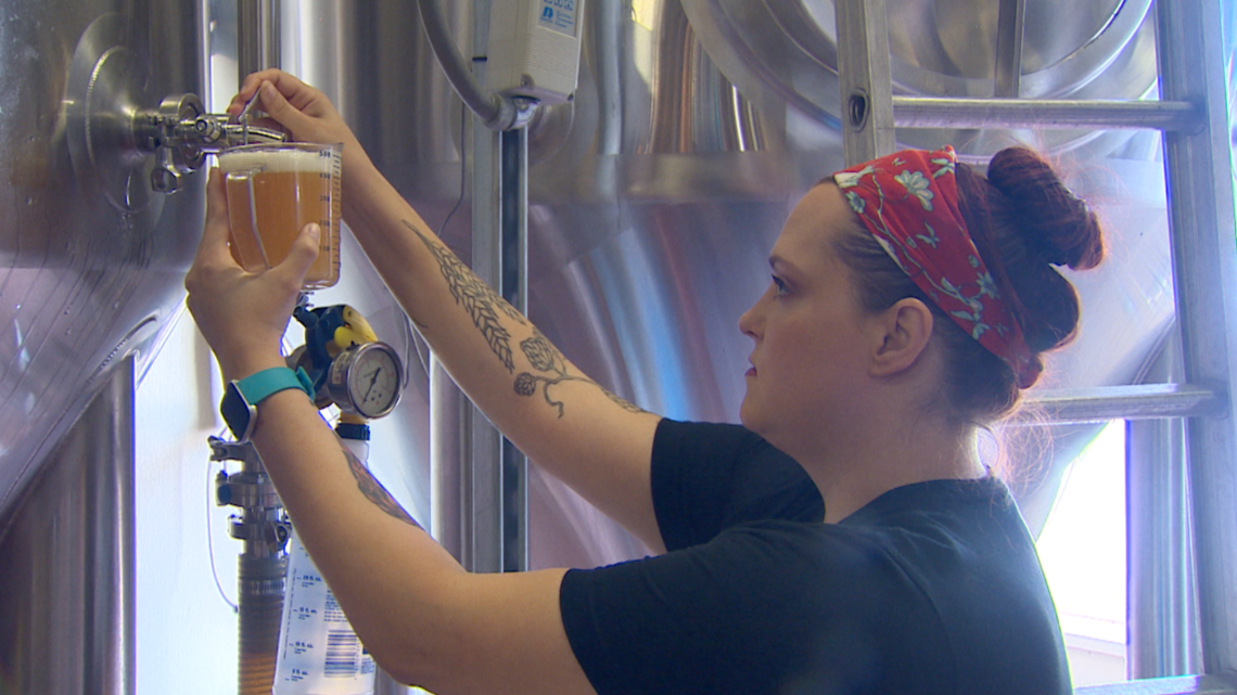 Woman makes history as first female head brewer in DFW | wfaa.com