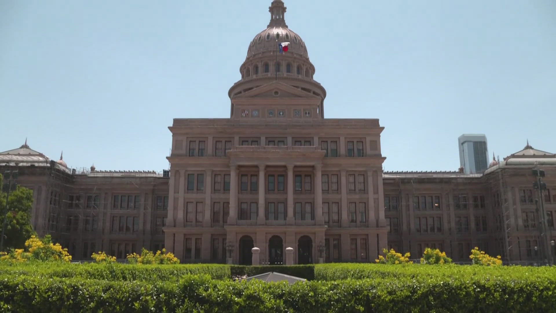 Texas Senate approves new GOP redistricting maps, sends bill to Gov ...