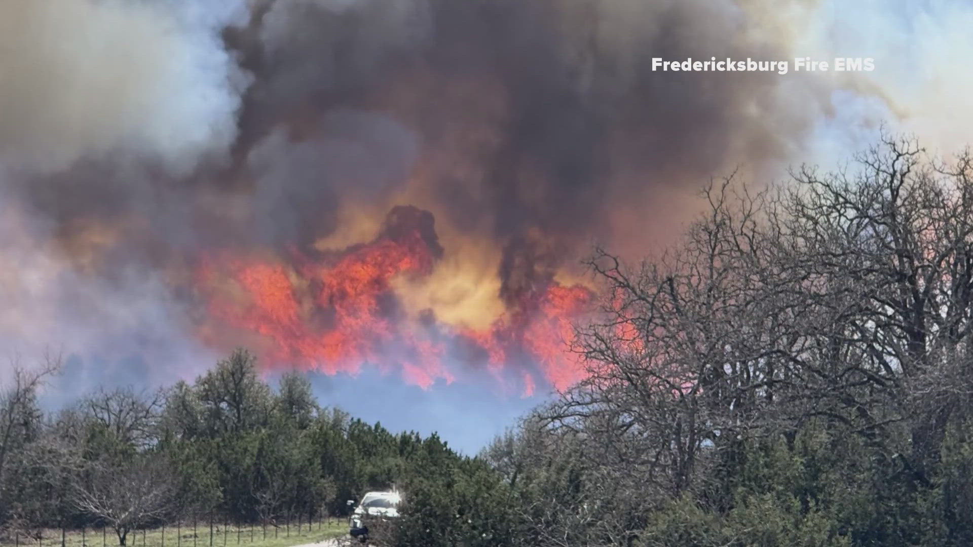 Evacuations underway as crews battle 8,640-acre wildfire near ...