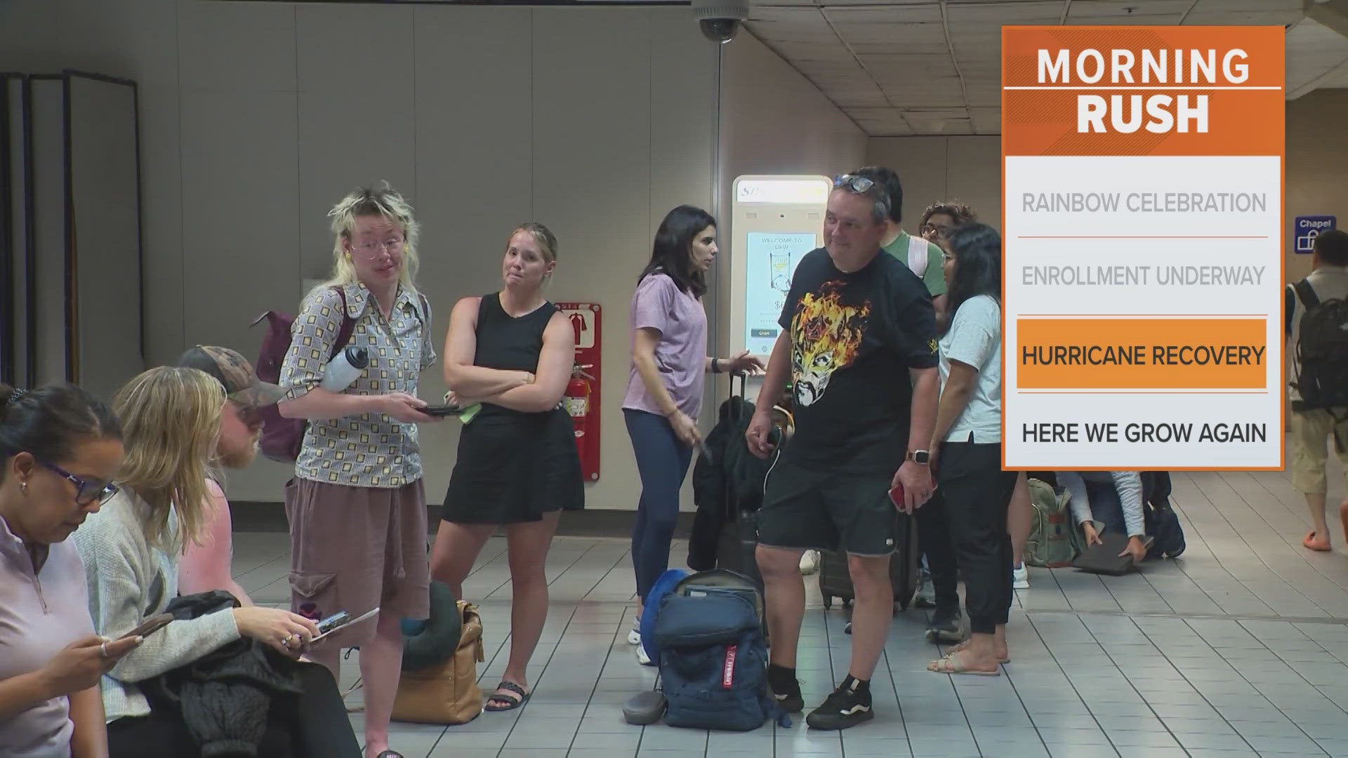 Flights slowly leave Jamaica after a hurricane devastates the island ...