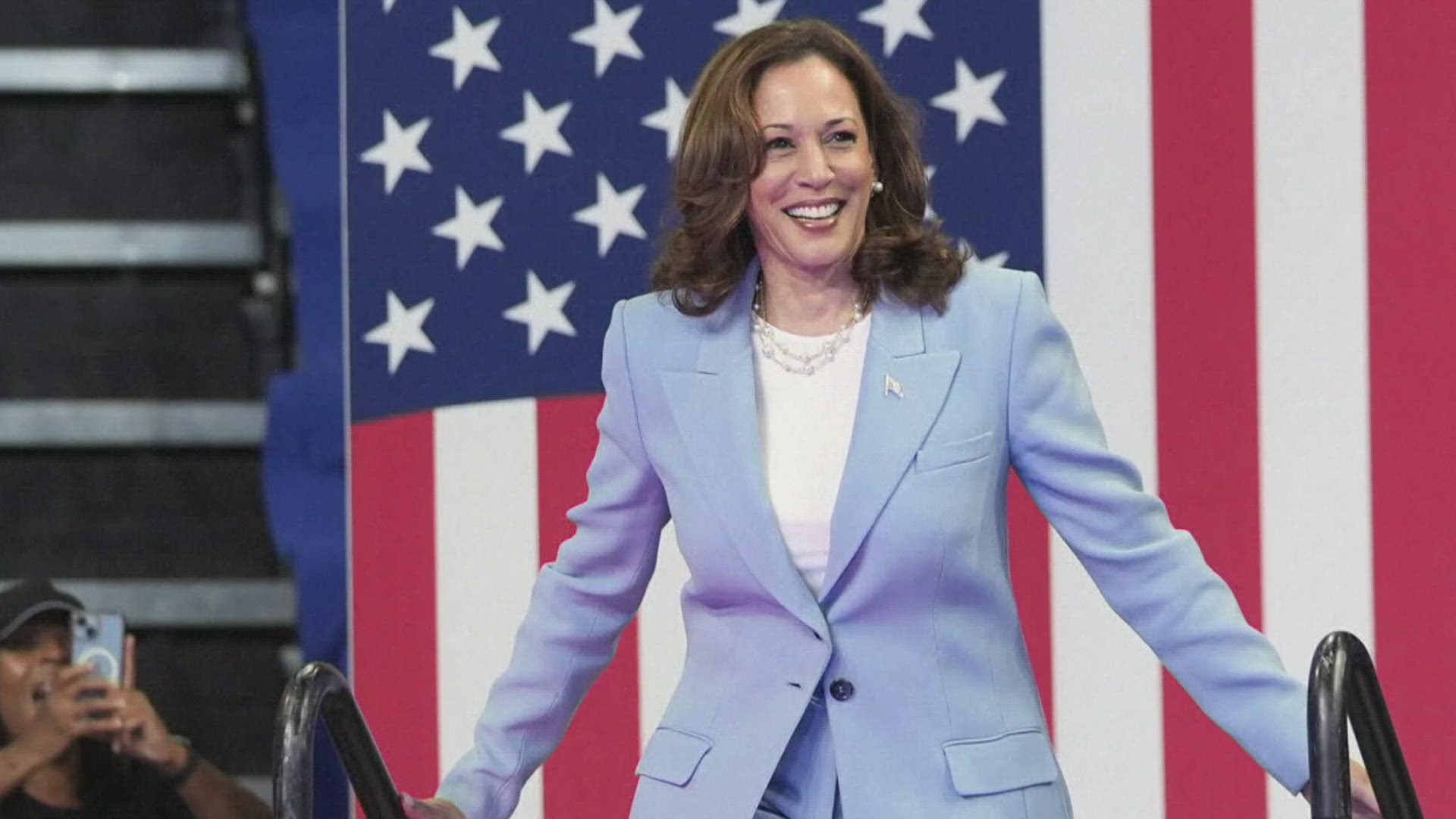 Kamala Harris becomes official Democratic presidential nominee | wfaa.com