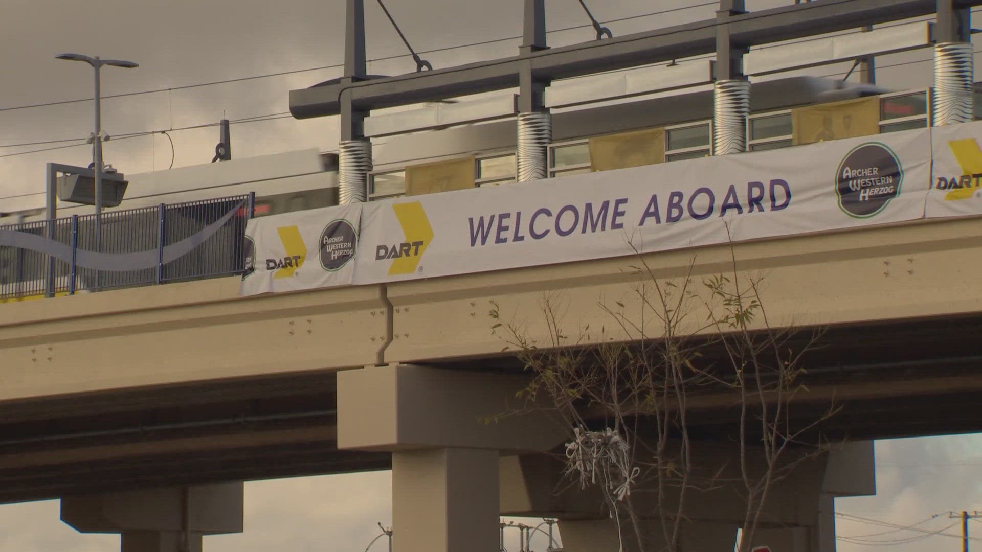 DART experiences hours-long delays after Mavs vs Lakers game | wfaa.com